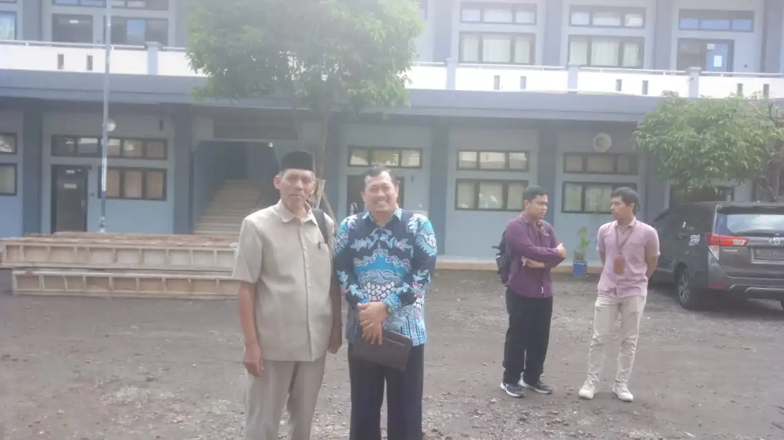 Wakil Rektor Unmuh Jember Bernostalgia di SMA Muha Genteng Banyuwangi ...